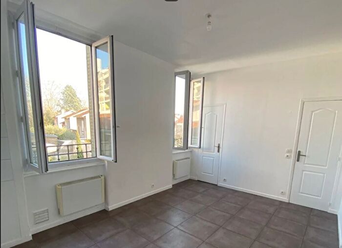 Appartement à vendre - Villeurbanne, Croix Luizet - 1 pièce