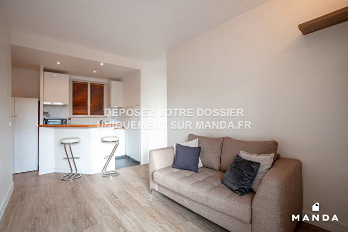 Appartement à louer - Paris e , Croulebarbe - 2 pièces - 1 chambre