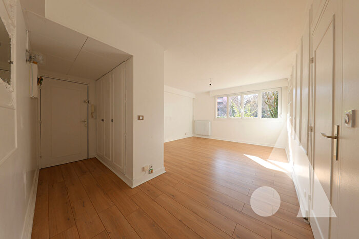 Appartement à vendre - Évry, Champtier du Coq - 2 pièces - 1 chambre