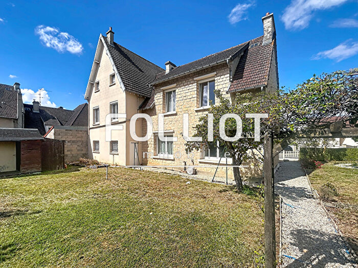 Maison 8 pièces à Saint-Martin-de-Fontenay, à vendre