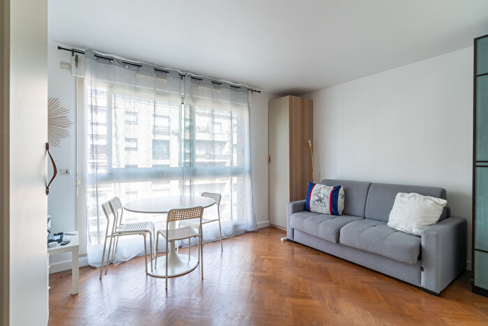 Appartement 1 pièce à vendre - Levallois-Perret, Centre-ville