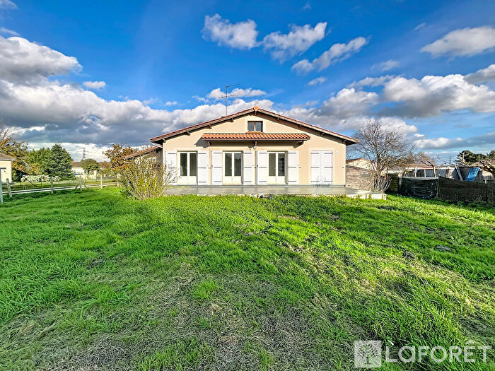 Maison à vendre - Pugnac - 4 pièces - 3 chambres