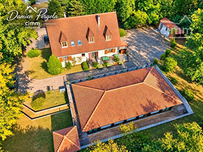 Maison 14 pièces à vendre à Terrasson-Lavilledieu