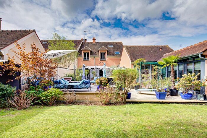 Maison 7 pièces à La Celle-Saint-Cloud, Le Bourg, à vendre