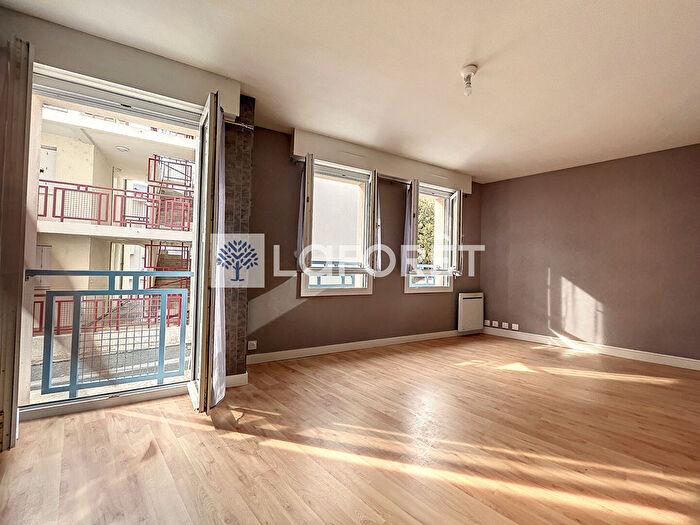 Appartement à louer - Thouars - 2 pièces - 1 chambre