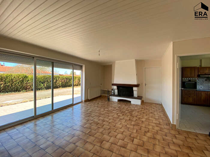 Maison à louer - Déols - 5 pièces - 4 chambres