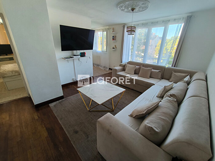 Appartement à vendre - Mantes-la-Ville, Louise Michel - 5 pièces - 3 chambres