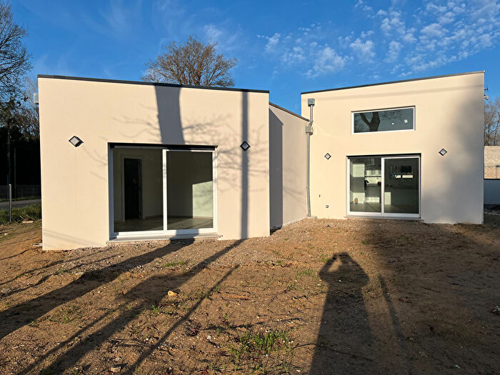 Maison à vendre - Villemandeur - 4 pièces - 3 chambres