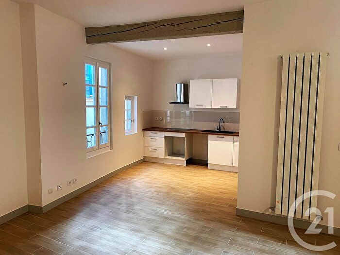 Sommières - Appartement 4 pièces à louer