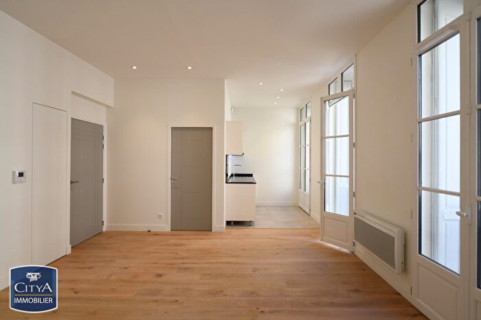 Appartement 1 pièce à Arras, Centre-ville, à louer