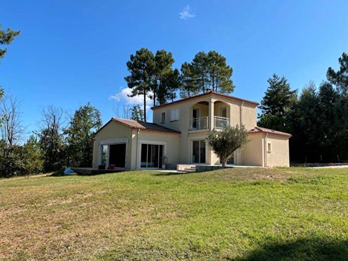 Marsac-sur-l'Isle : Maison 4 pièces à louer