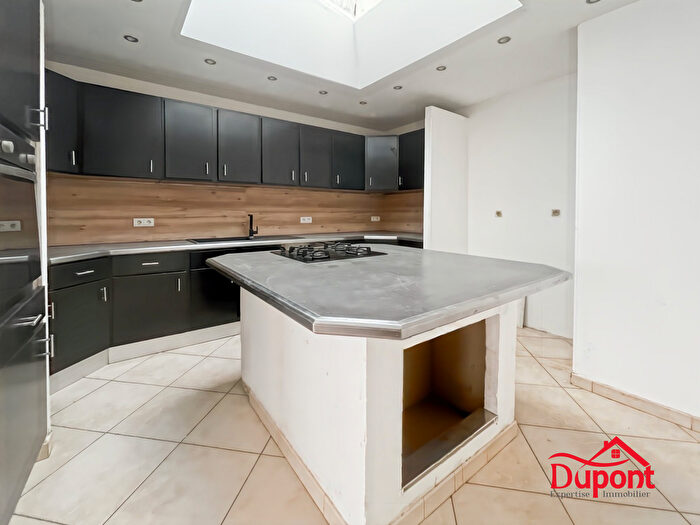 Maison à vendre - Saint-Quentin - 5 pièces - 3 chambres