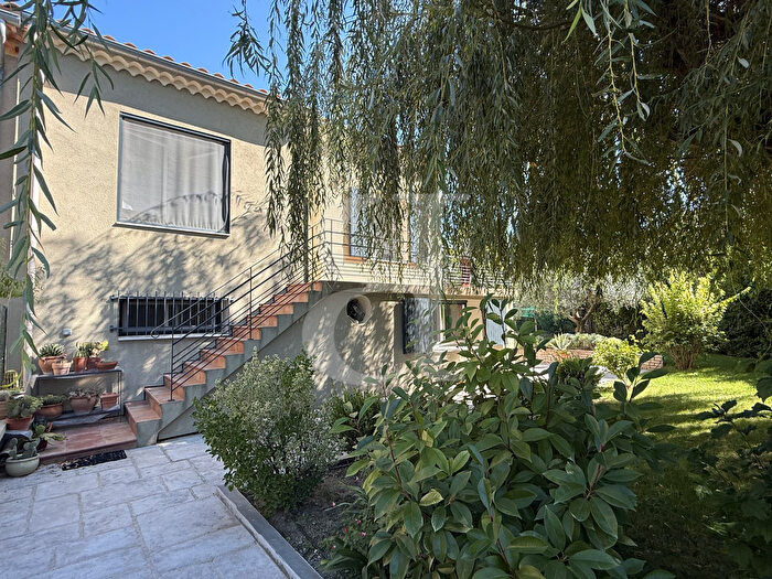 Maison à vendre - Valréas - 4 pièces - 2 chambres