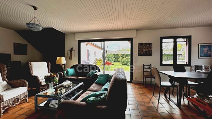 Maison à vendre - Pissos - 8 pièces - 6 chambres