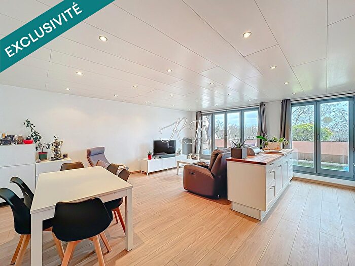 Appartement à vendre - Éragny, Challe - 3 pièces - 2 chambres