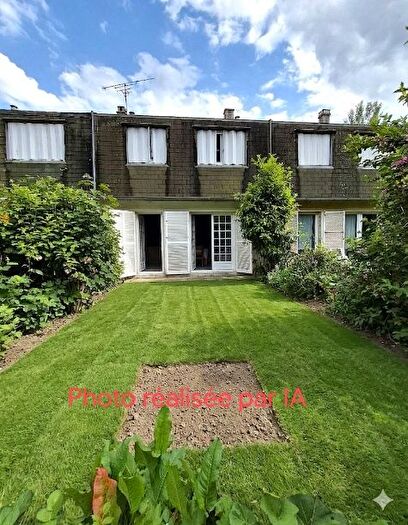 Maison 5 pièces à Noisiel, Ville nouvelle, à vendre