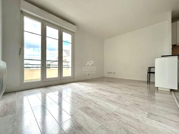 Appartement 2 pièces à vendre - Carrières-sous-Poissy, Les Fleurs