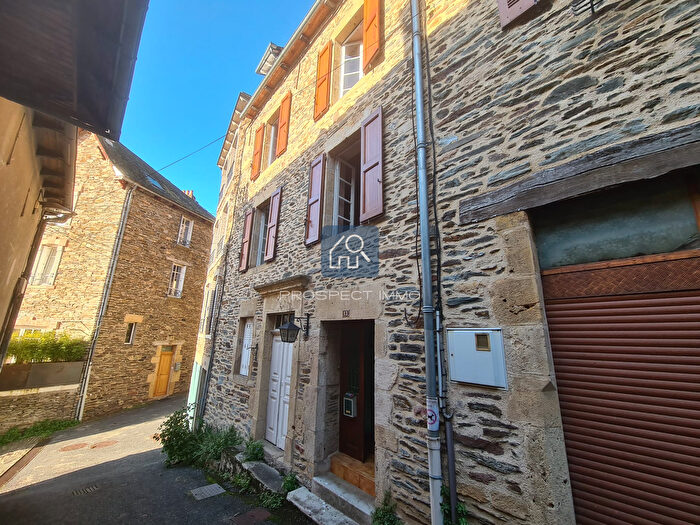 Maison à vendre - Estaing - 4 pièces - 3 chambres
