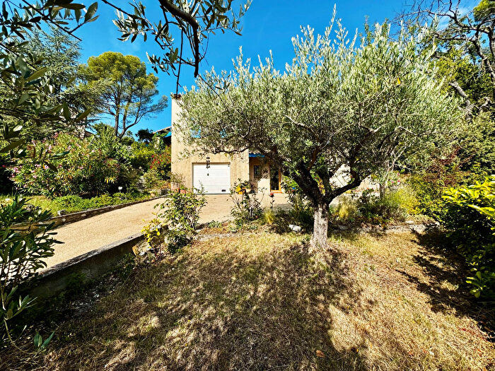Maison 5 pièces à vendre à Peipin