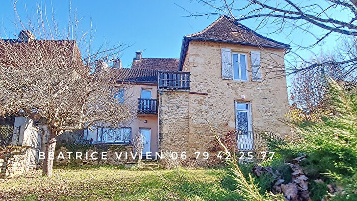 Maison à vendre - Plazac - 5 pièces - 3 chambres