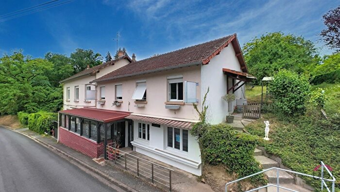 Lavault-Sainte-Anne - Maison 8 pièces à vendre