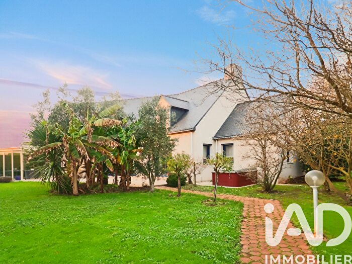 Maison à vendre - Saint-Lyphard - 7 pièces - 5 chambres