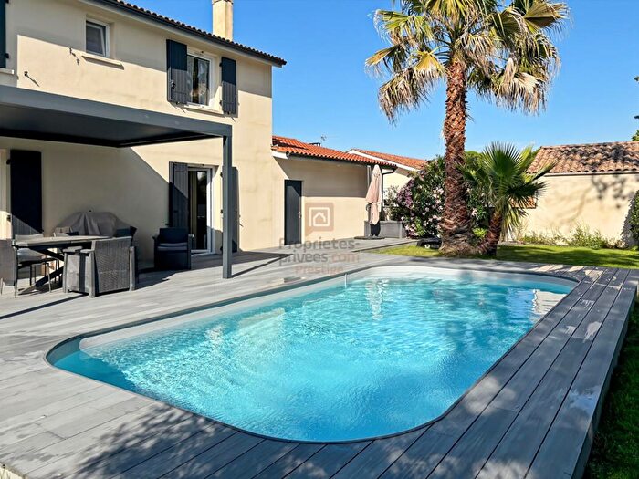 Maison 5 pièces à vendre à Bassens