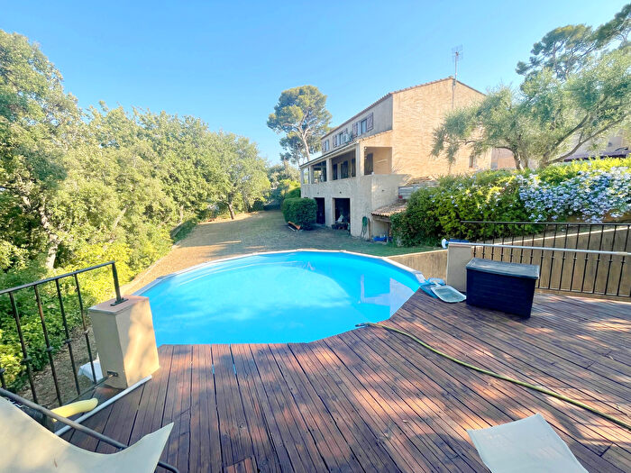 Maison à vendre - La Seyne-sur-Mer, Ouest - 6 pièces - 4 chambres