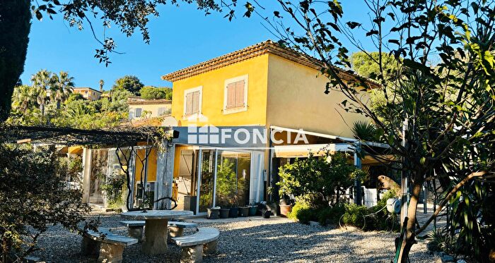 Maison à vendre - Sainte-Maxime, Saquèdes, Quilladou, Garonnette, Golfe - 6 pièces