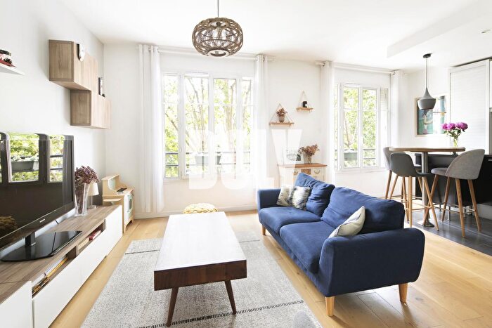 Appartement 3 pièces à vendre - Clichy, République, Victor Hugo
