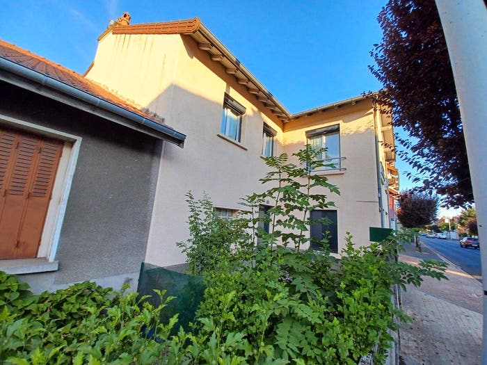 Maison 5 pièces à louer - Arpajon-sur-Cère