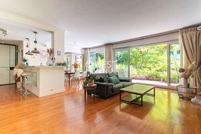 Appartement à vendre - Saint-Cloud, Fouilleuse, Val dOr - 4 pièces - 2 chambres