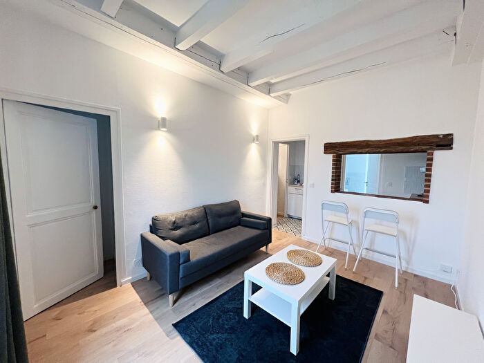 Appartement à louer - Orléans, Châtelet - 3 pièces - 2 chambres