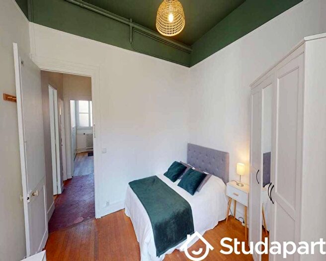 Île Saint Louis, Paris 4ème arrondissement : Appartement 1 pièce à louer