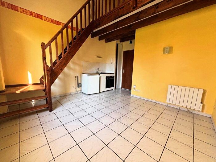 Appartement à louer - Ecouves, Alençon - 2 pièces - 1 chambre