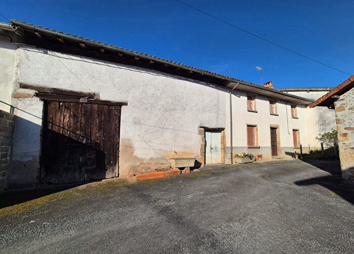 Maison à vendre - Saint-Laurent-sur-Gorre - 5 pièces - 4 chambres