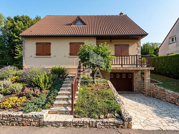 Maison 6 pièces à Pringy, à vendre