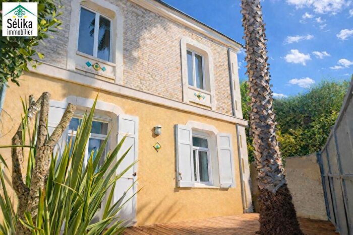 Arcachon, Saint-Ferdinand : Maison 7 pièces à vendre