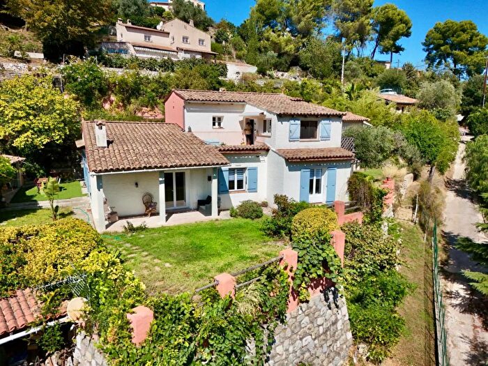 Maison 7 pièces à Colomars, à vendre