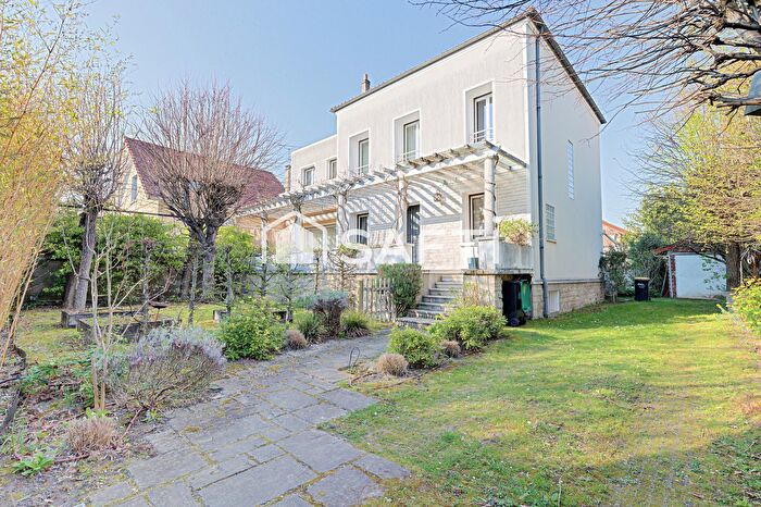 Maison à vendre - Saint-Maur-des-Fossés, La Pie - 7 pièces - 4 chambres