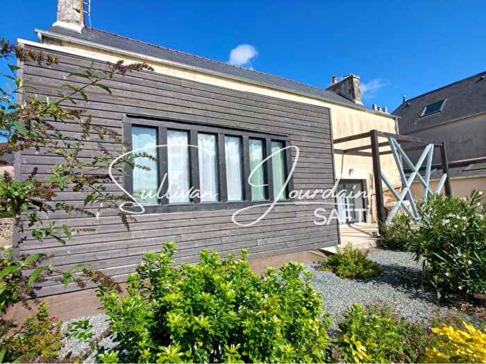 Plouigneau - Maison 6 pièces à vendre
