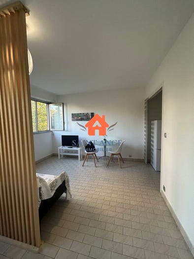 Appartement 1 pièce à Toulon, à louer