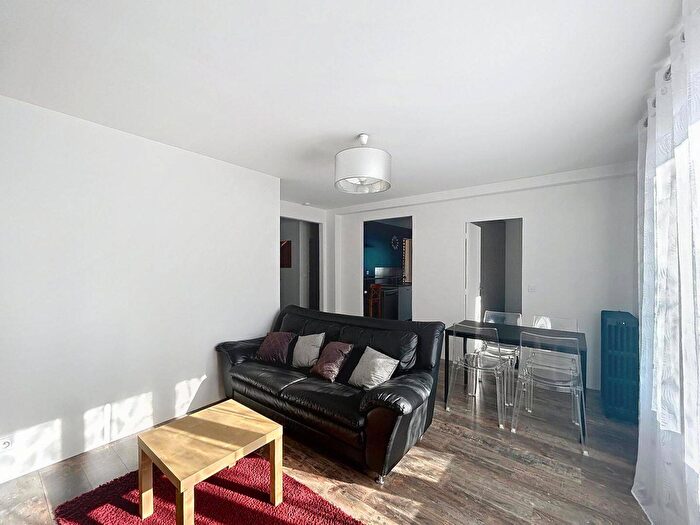 Appartement à louer - Chemin Vert-Europe, Reims - 2 pièces