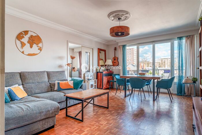 Appartement à vendre - Tours - 4 pièces - 3 chambres