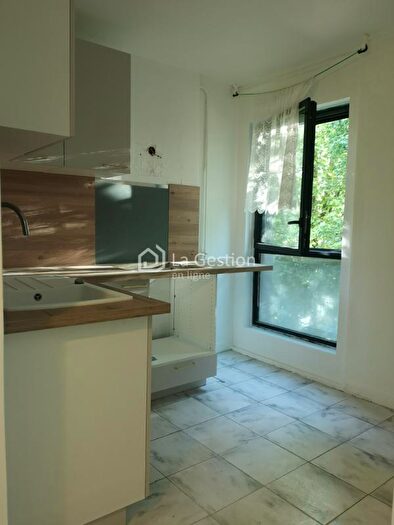 Sarcelles, Pasteur : Appartement 4 pièces à louer