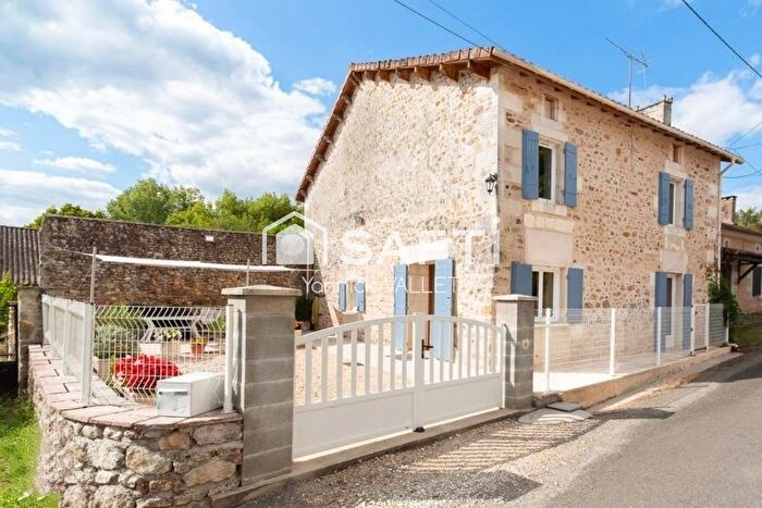 Maison à vendre - Parcoul - 6 pièces - 4 chambres