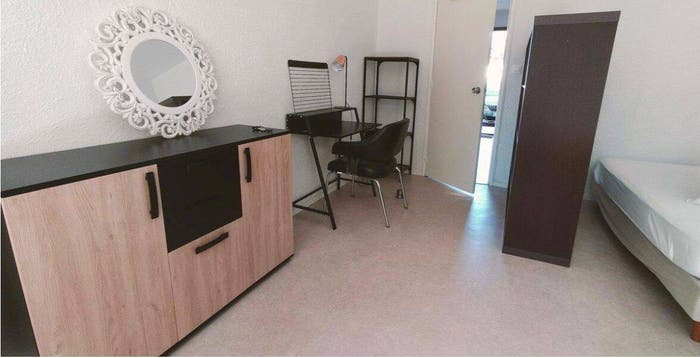 Montbernage-Pont Neuf, Poitiers : Appartement 1 pièce à louer