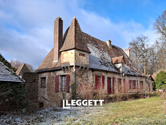 Maison à vendre - Champagnac-la-Rivière - 9 pièces - 6 chambres