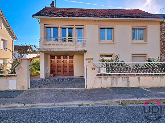 Maison à vendre - Montluçon, Saint-Jean, Chantoiseau, Ilets - 4 pièces - 3 chambres