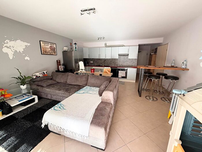 Appartement à vendre - Gorbio - 3 pièces - 2 chambres